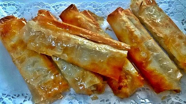 Rollitos crujientes de chocolate y plátano | Cocina