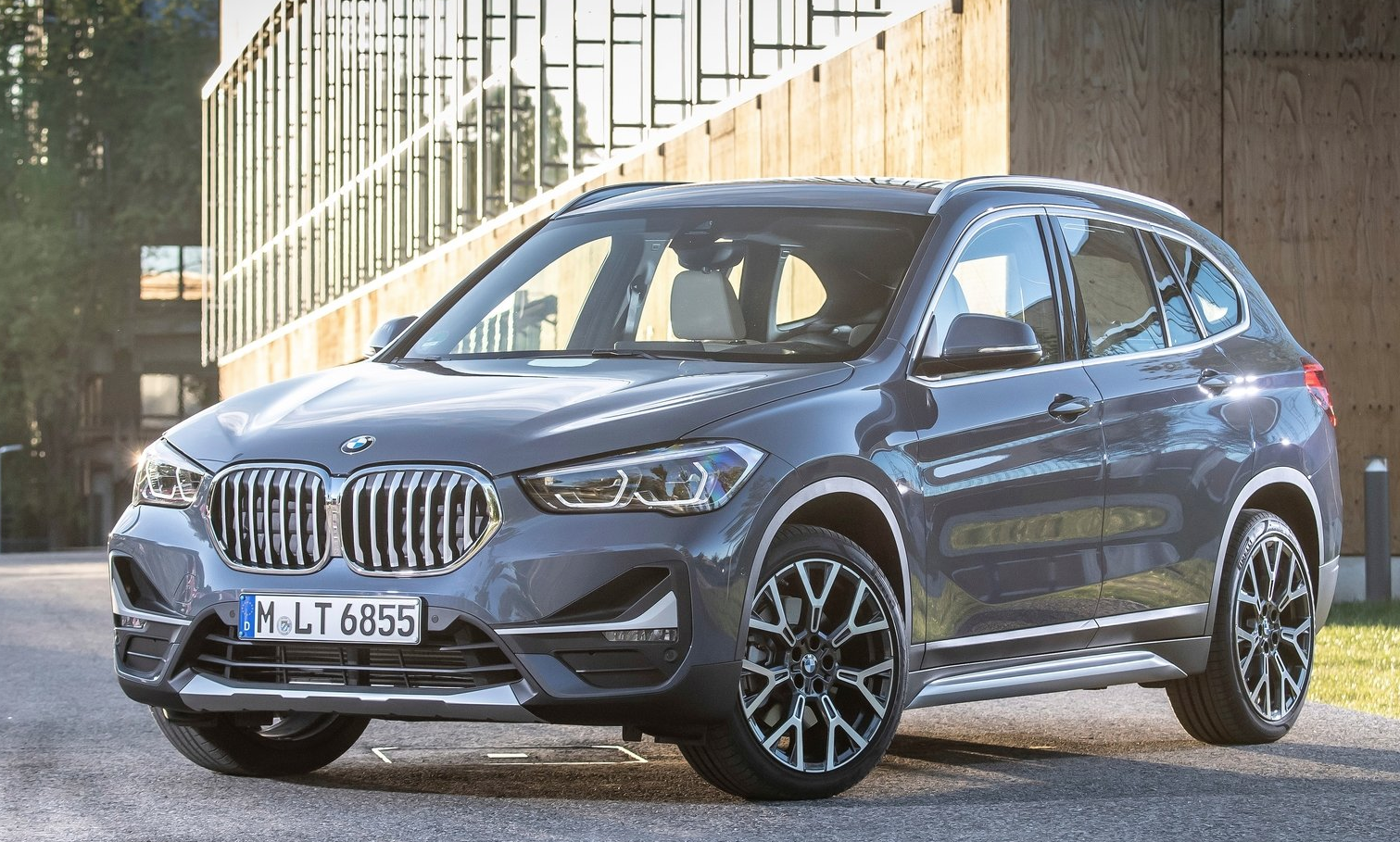 BMW X1 - Model 2020 - AZH-CARS