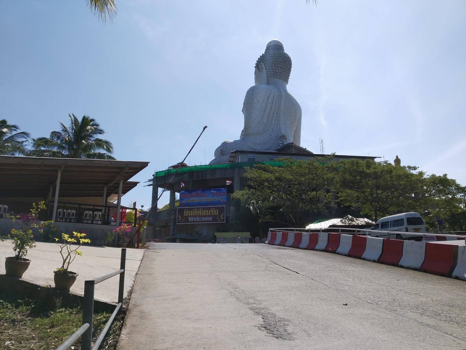 Solo Traveling ke Phuket Thailand - Langit Backpacker