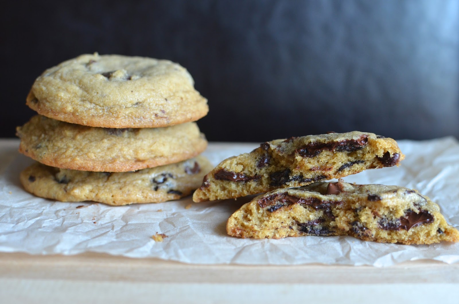 Playing with Flour: Mrs. Fields Chocolate Chip Cookies