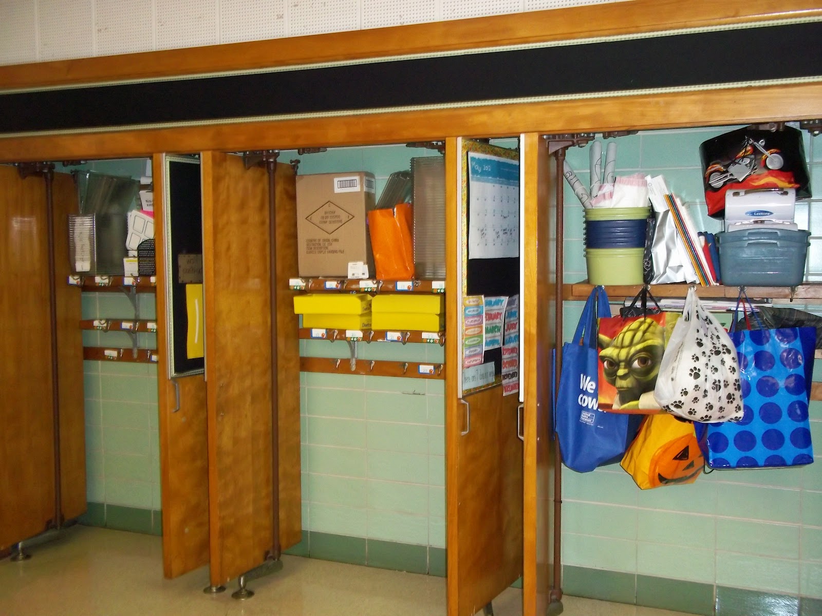 Curious Firsties: A Fun Lunch and Classroom