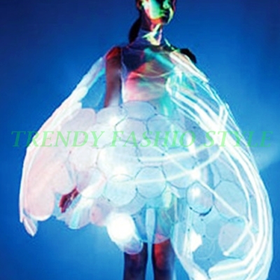 UNIQUE FASHION DESIGN WORLD'S MOST PHENOMENAL - Indonesian Cultures and ...