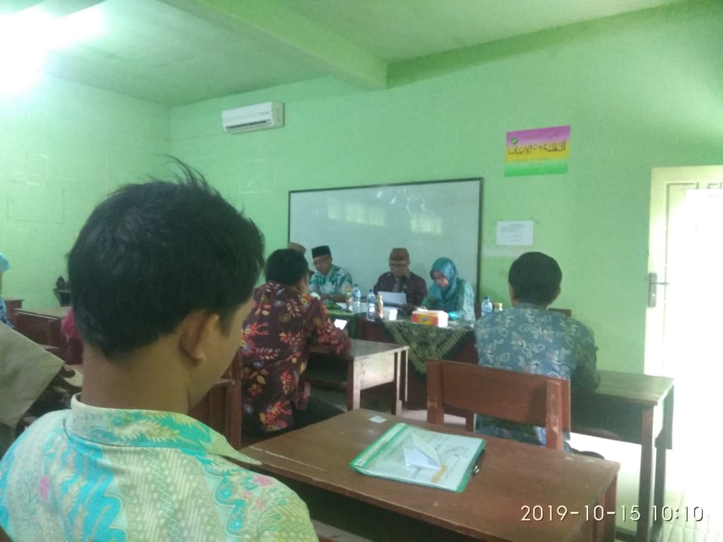 SMK ROUDLOTUL ULUM RANDUAGUNG