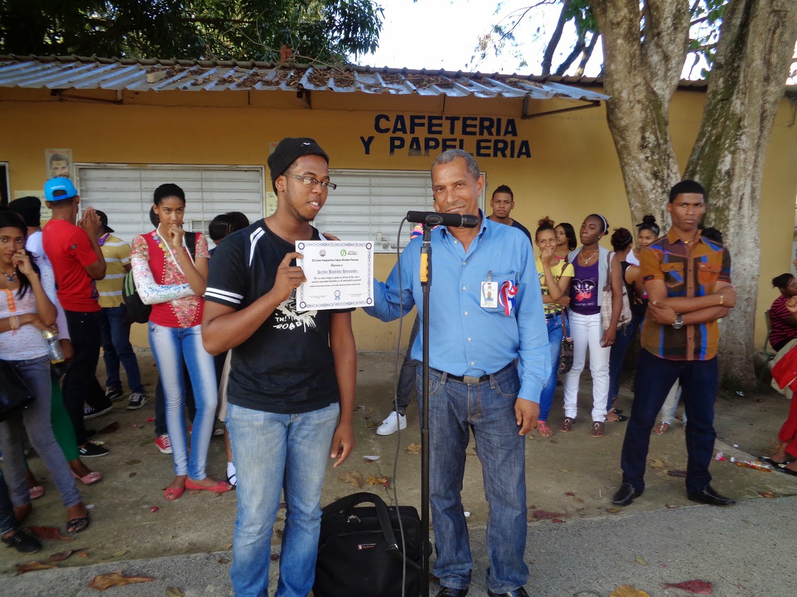 2015 ~ Liceo Vespertino César Nicolás Penson