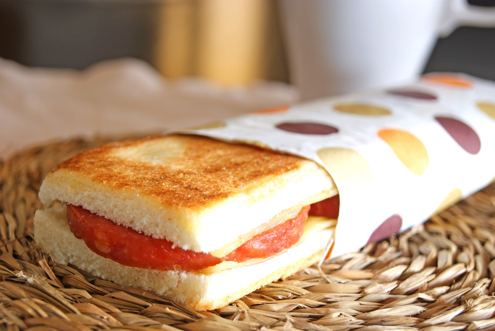 El pato de chocolate: Sandwich de jamonilla frita