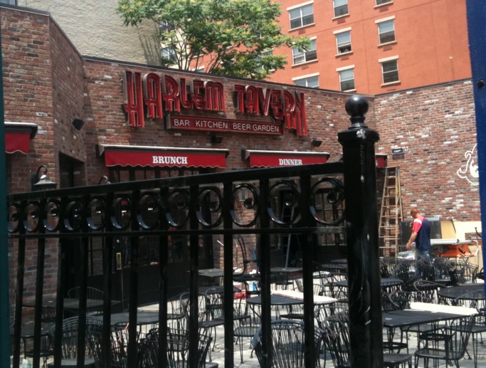 H A R L E M + B E S P O K E: ☞ EAT: Another Inside Look at Harlem Tavern