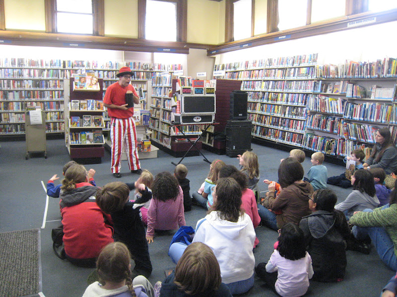 Nancy Kay Holmes Library: Flow Circus Visits the Library!