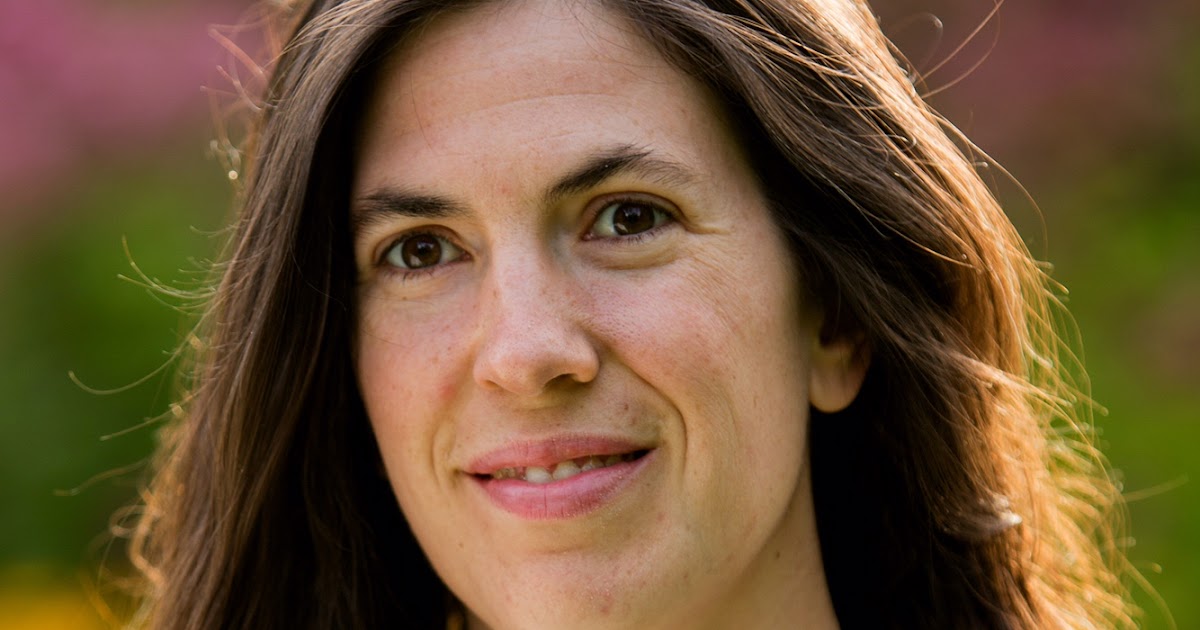 Author Spotlight: Alexandra Diaz