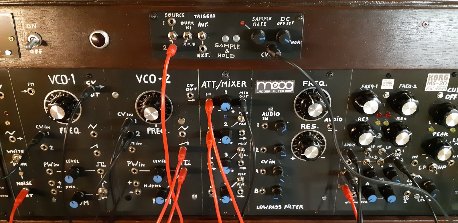 Eddy Bergman.com: Synthesizer Build part-16: SAMPLE and HOLD.