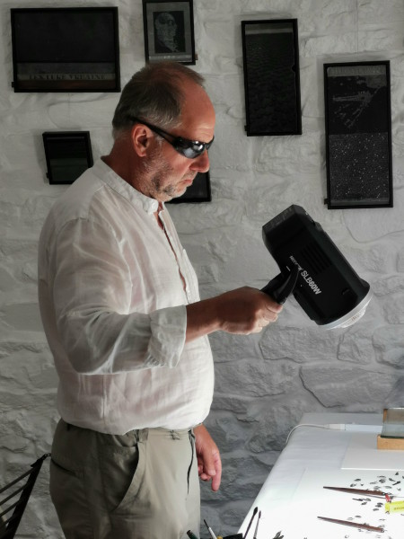 in the workshop: Filming in progress