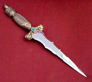 TyRigor's Gemsmith Shop: Jeweled Handle Dagger