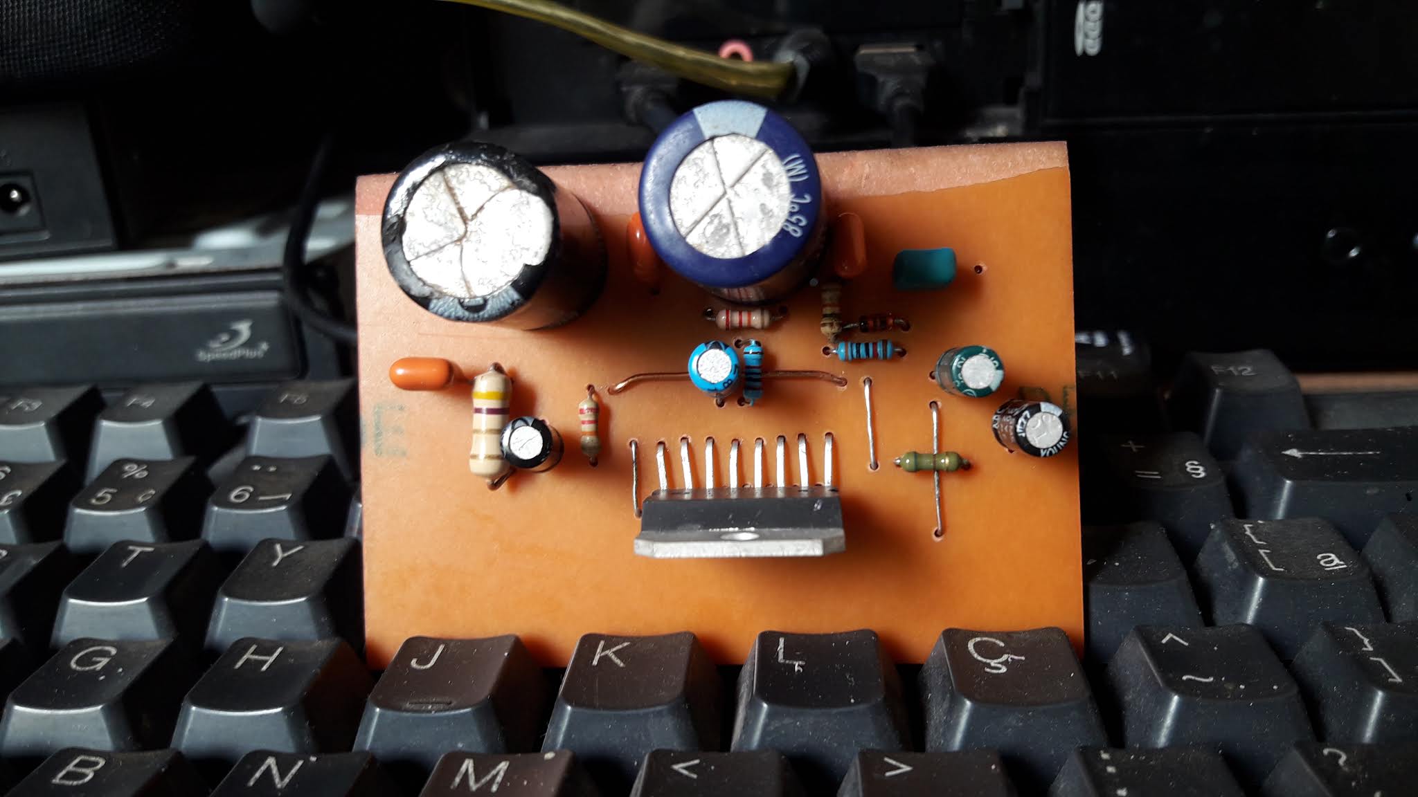 Eletrônica rldigital: Esquema de amplificador com tda 7296