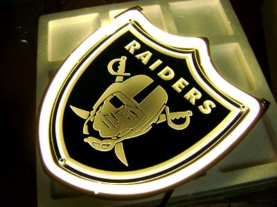 Wiki Neon Sign Blog: NFL OAKLAND RAIDERS FOOTBALL BEER BAR NEON LIGHT ...
