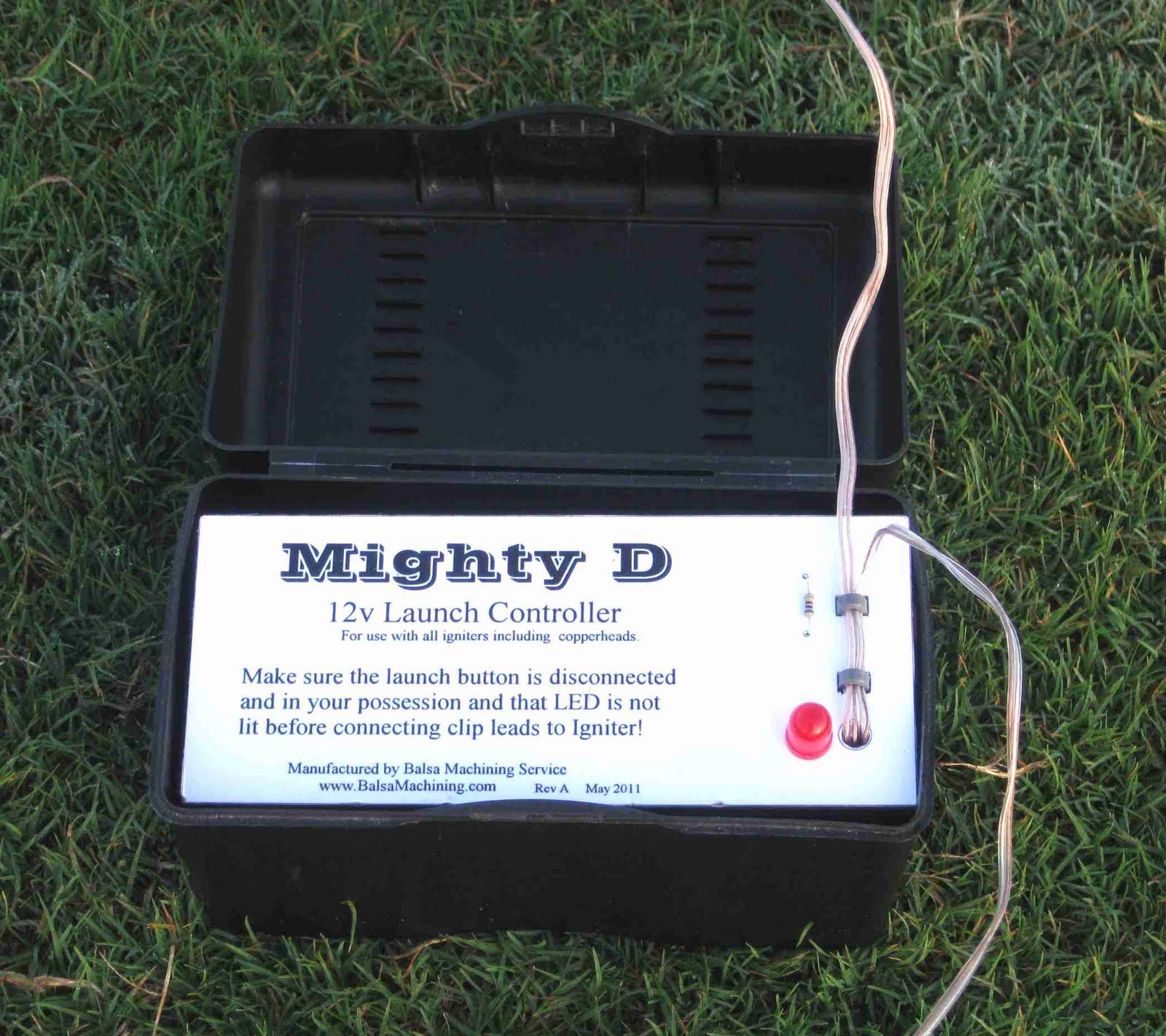 Model Rocket Building: The New BMS MIGHTY D Launch Controller