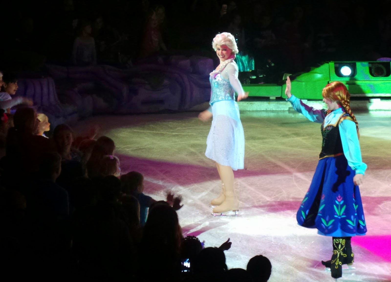 FREE IS MY LIFE: ENTERTAINMENT: Disney on Ice Princesses & Heroes opens ...