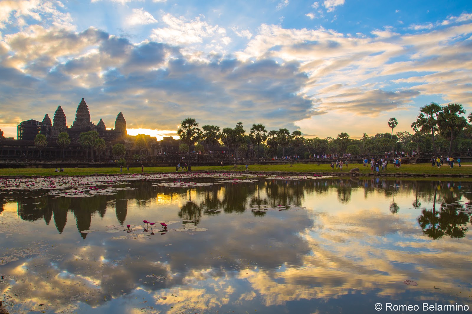 Tips for Watching and Photographing the Angkor Wat Sunrise | Travel the ...