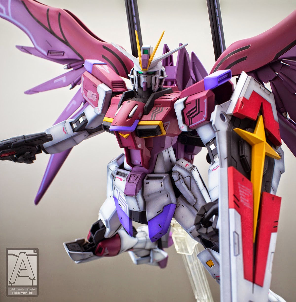 Painted Build: MG 1/100 Destiny Impulse Gundam (R)