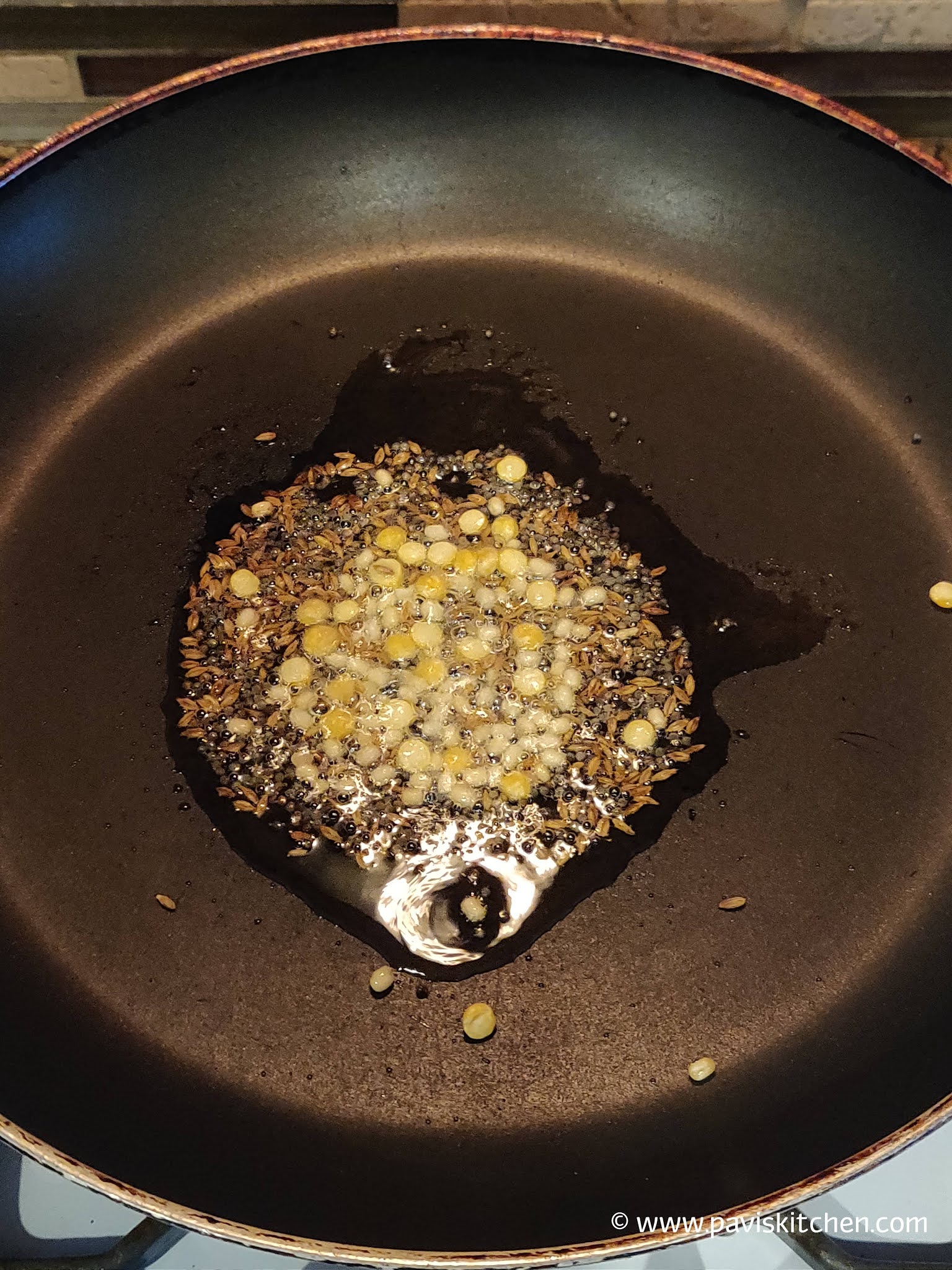 Vendakkai fry recipe | Bendekai palya recipe | Vendakkai poriyal recipe ...