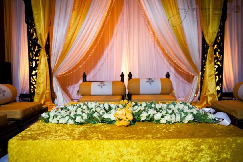 Wedding Snaps: Gaye Holud Stage DesignWedding Snaps