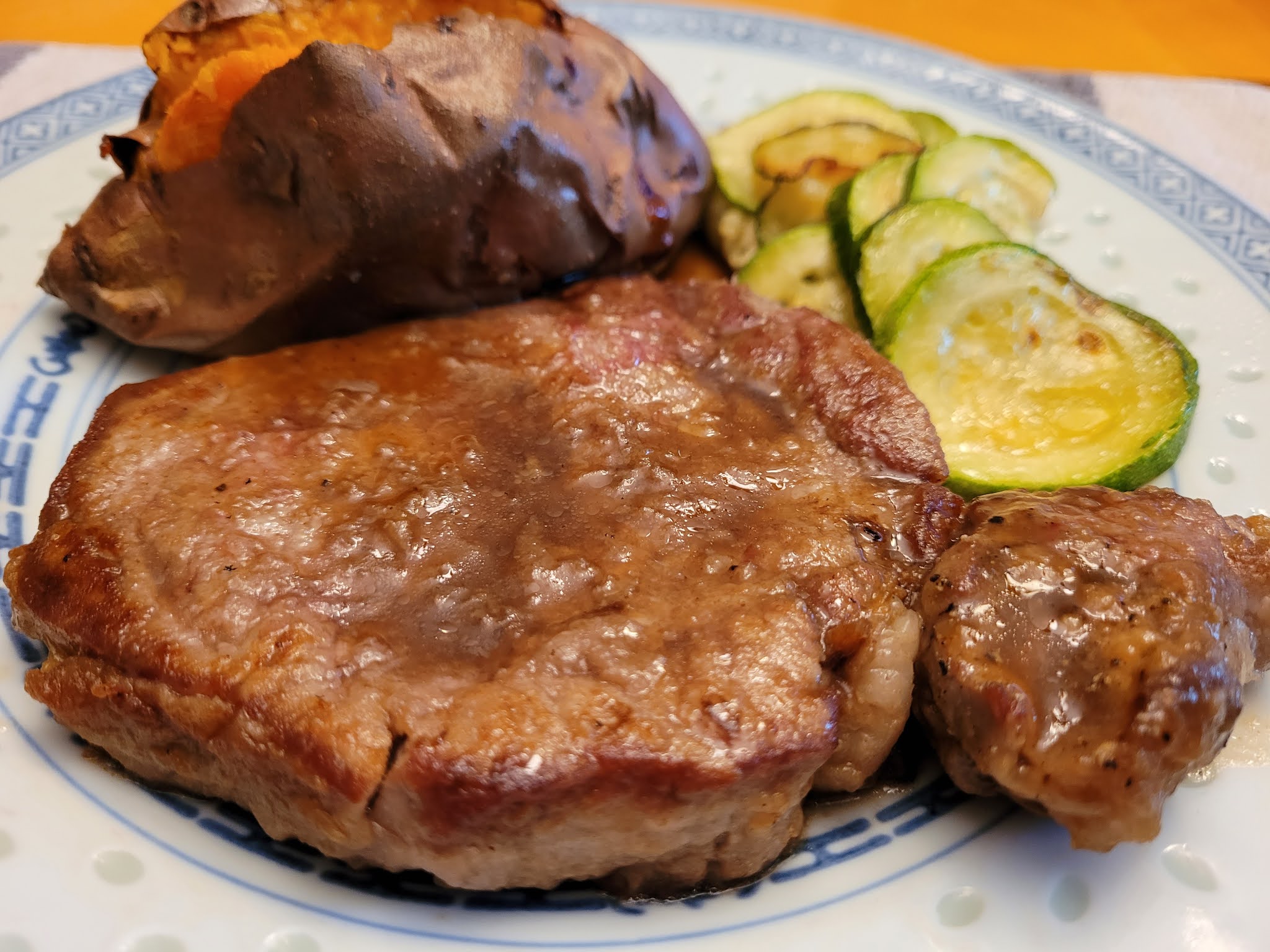 "So what are you making for dinner?": Filetto Di Manzo All'Aceto Balsamico