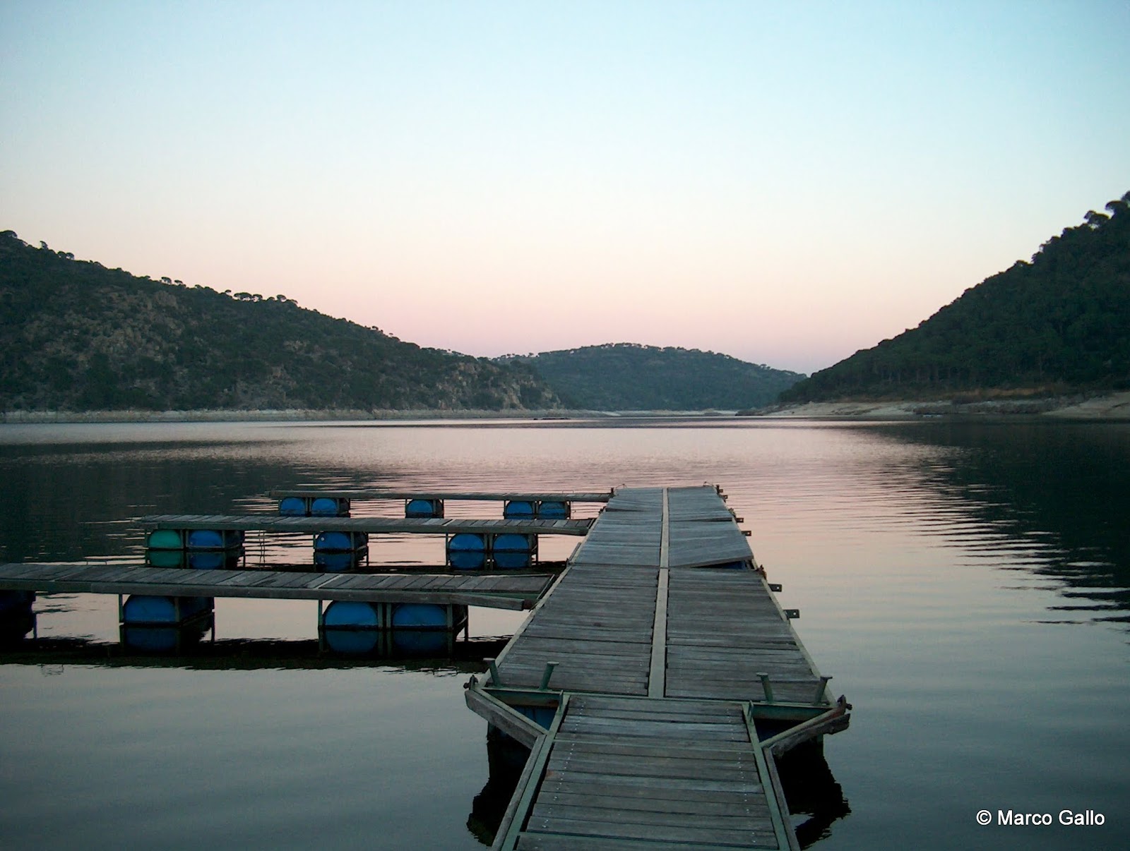 Vivir viajando: EMBALSE DE SAN JUAN. LA PLAYA DE MADRID, ESPAÑA.