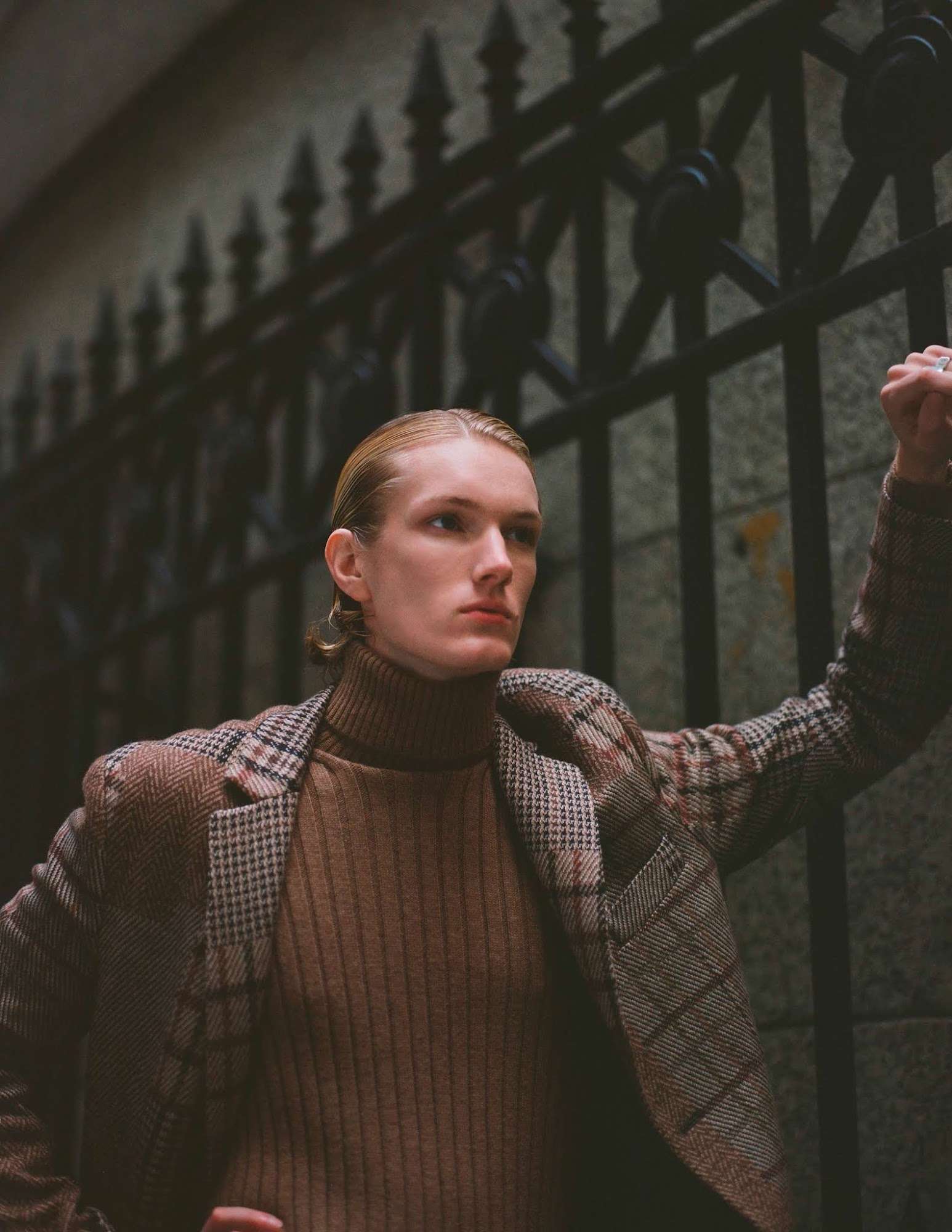 Alexandre Bagot y Colin Grams para Man of Metropolis por Andrew Thompson