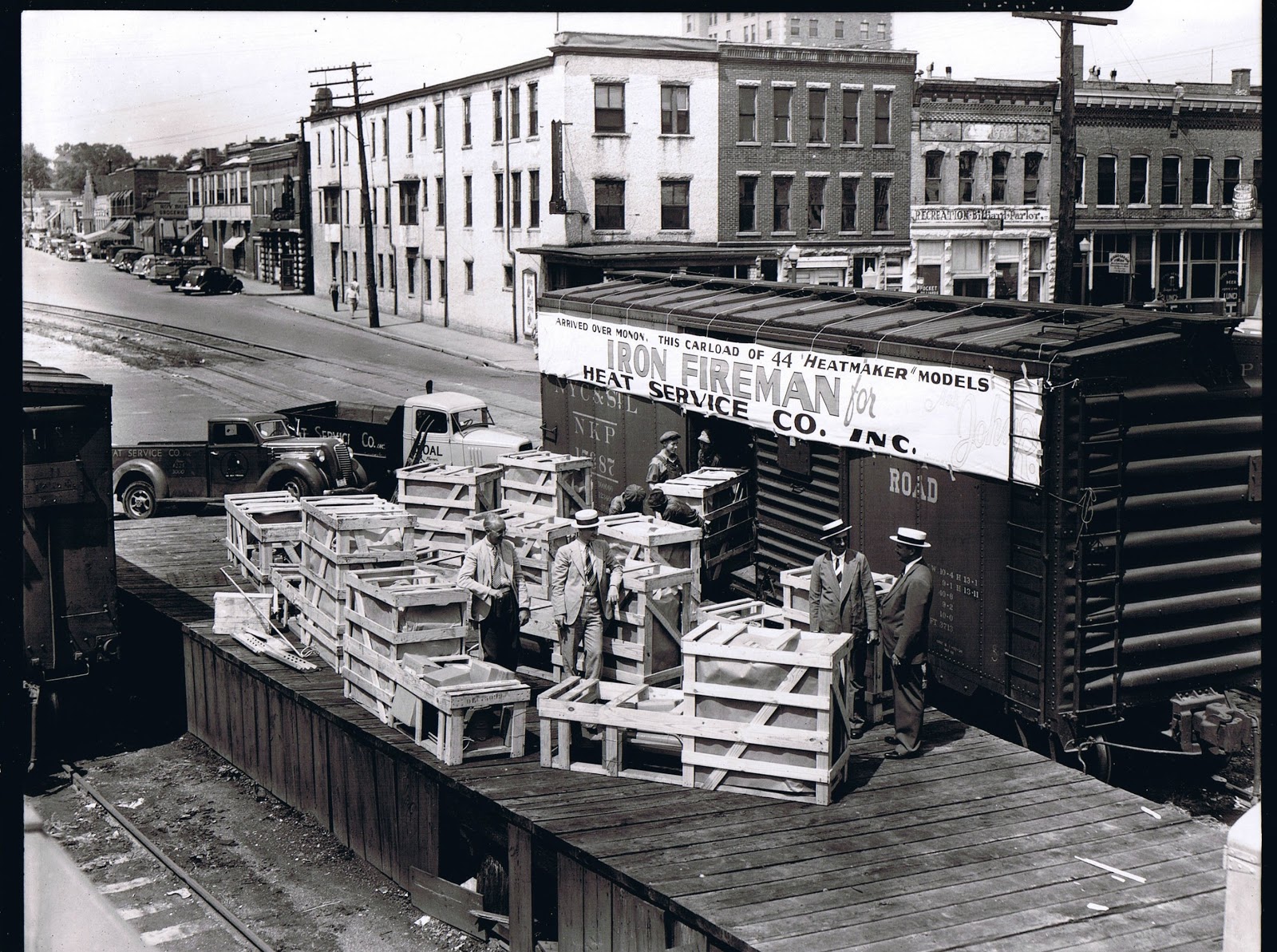 Bloomington IN. late 30's / early 40's