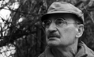 En frasco pequeño.: Un europeo. Slawomir Mrozek.