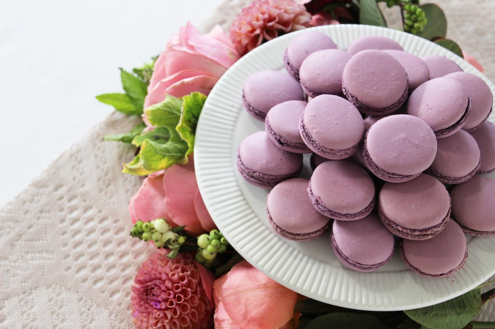 Seine Macarons: Macaron Centerpiece