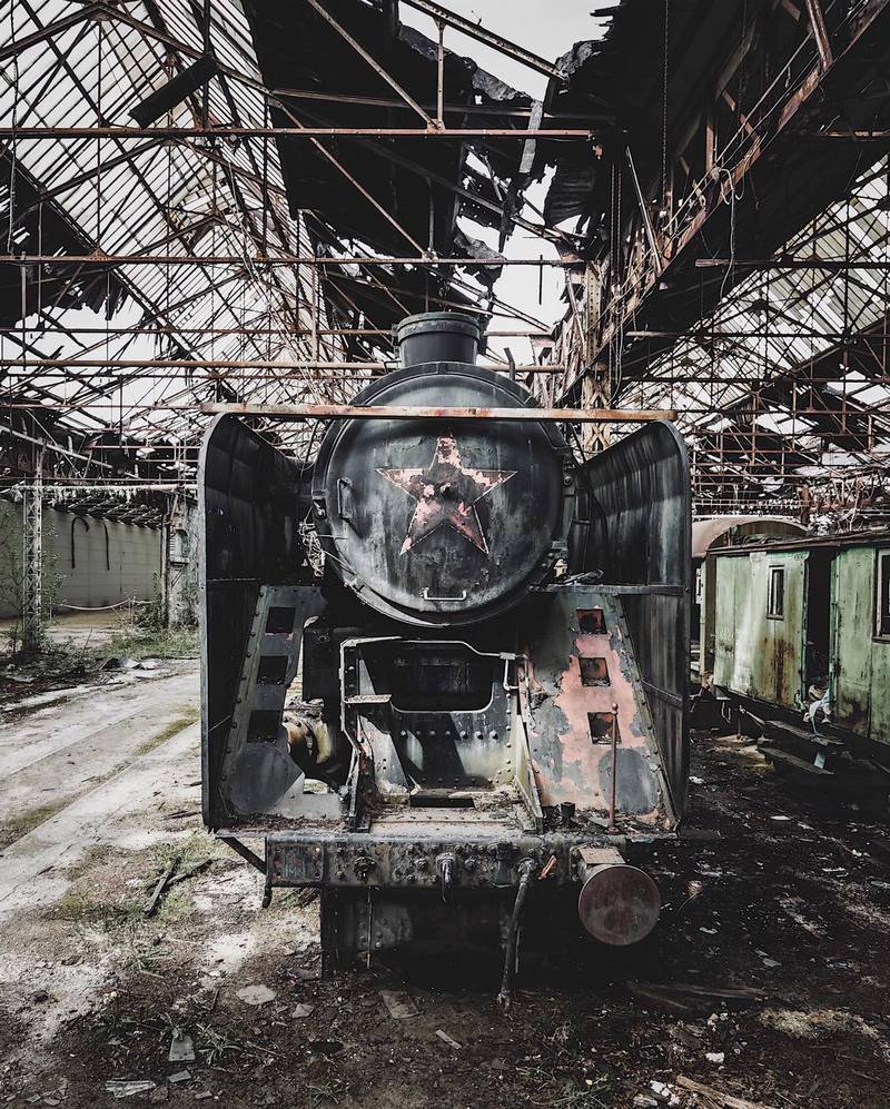 Chingum — Discover Curiosities: Simon Yeung Abandoned Places Photography