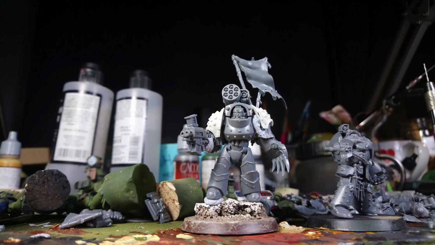 Intergalaktinen Sienirihmasto: Kit Bash: Saturnine Terminator