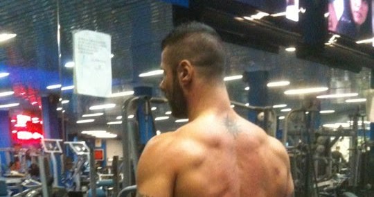 Beefy Male Butts: Alex Marte