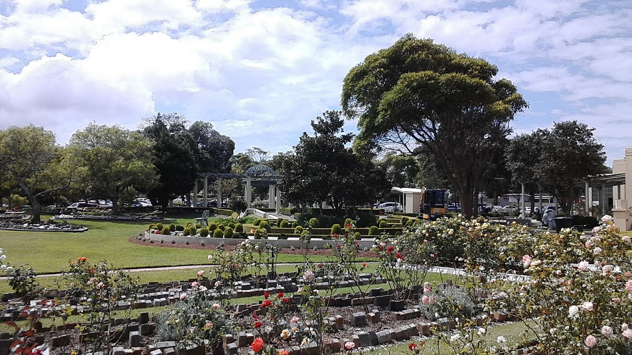 Friends Forever: Visiting Maria Gouveia's grave at Botany Bay Cemetery ...