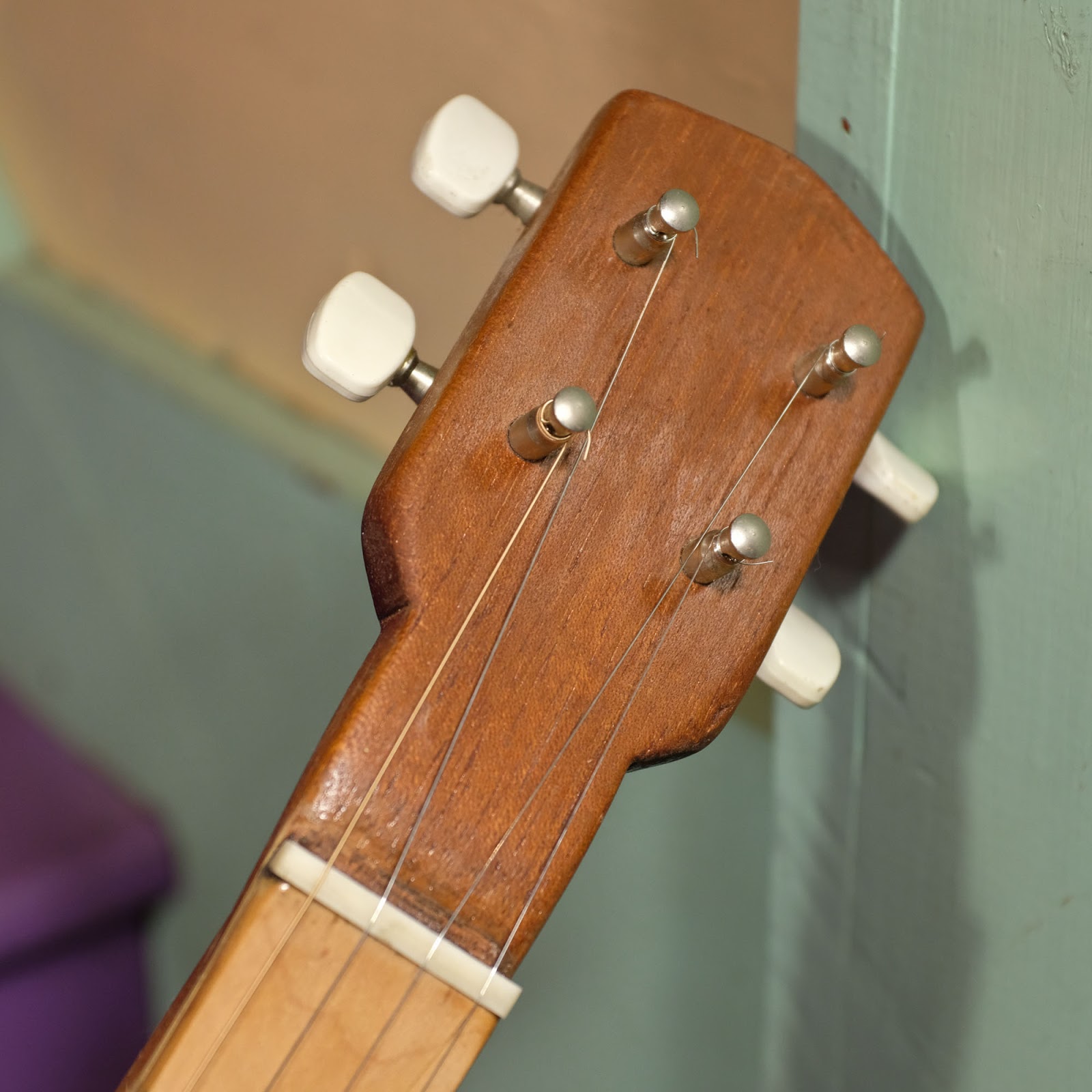 2000s Homemade "Box" Fretless Banjo