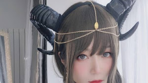 Mikomi Hokina Cosplay de Esdeath