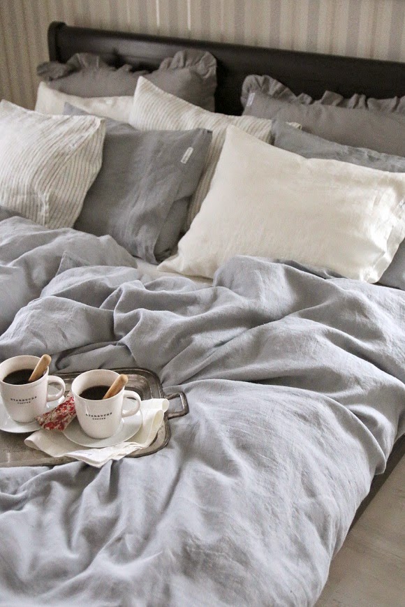 BY PIA`S: THE MOST BEAUTIFUL LINEN DRESSES - EVER