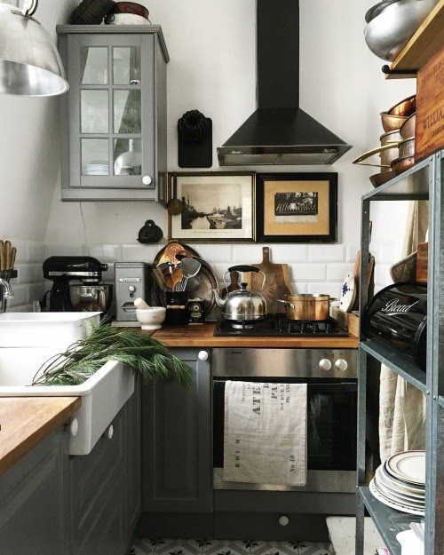 Content in a Cottage: Small but Sweet Kitchen