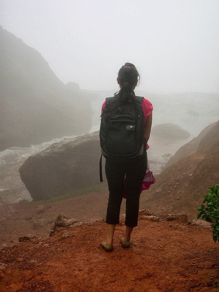 Why I Like Travelling ‘Solo’ - Voyager For Life