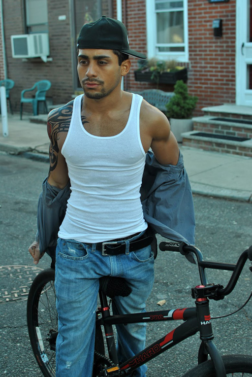 The Randy Report: Queer Cinema: "Beautiful Something"