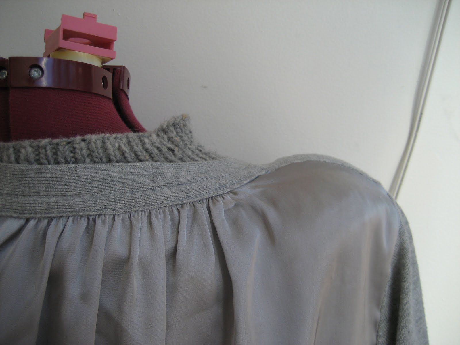 My Amphetamines & My Purls: Choosing & Placing Knitted Shoulder Pads