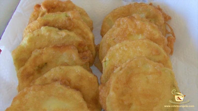 Dovlecel pane ~ Retete culinare simple si gustoase