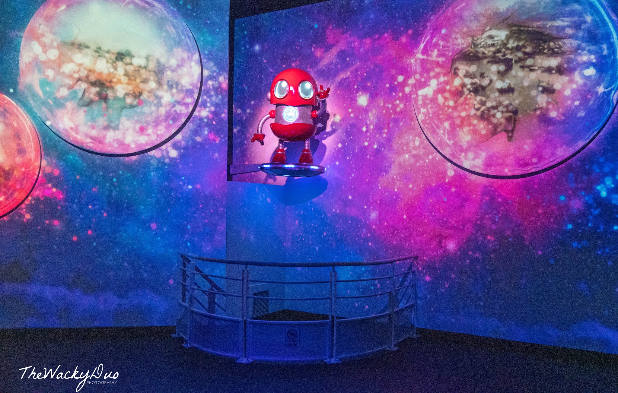 Time Capsule + Singapore Flyer Experience - TheWackyDuo.com - Singapore ...