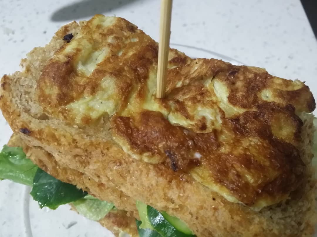 Egg Based Breakfast Idea 3: "Roti John" Style Wholemeal Bread Slice ...