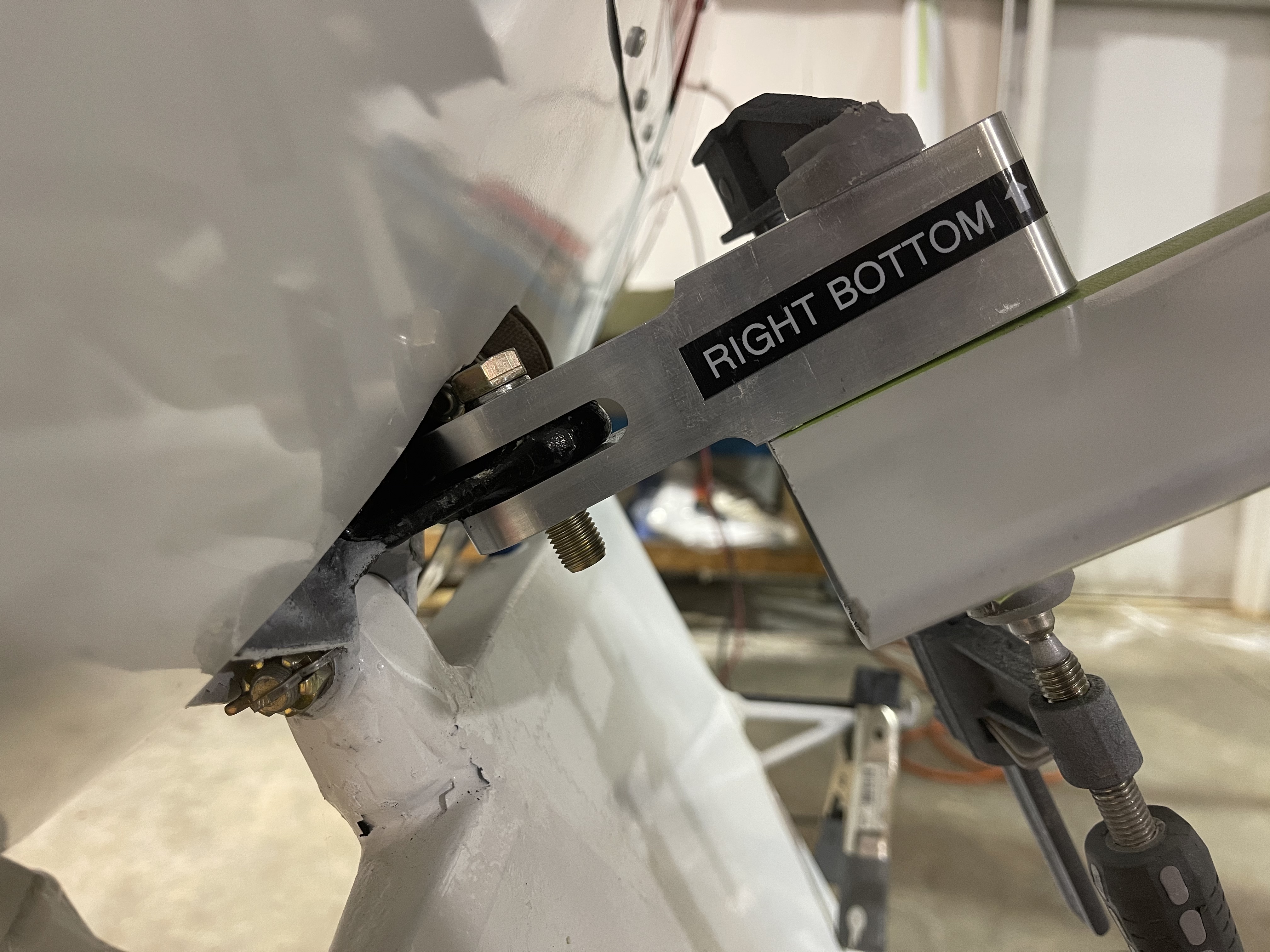 N6408C Bearhawk 4 Place Builders Log: Installing the Wings