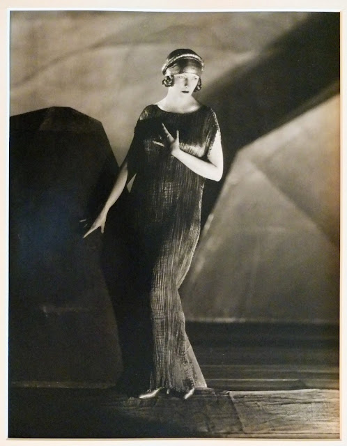 Rare Vintage: An Unconventional Beauty: Natacha Rambova in Fortuny