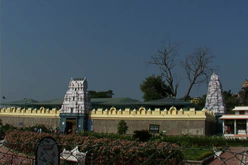 Gnana Saraswati Temple, Basar ~ Top Destinations in India