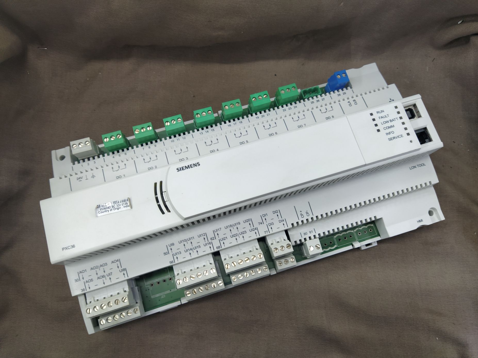 SIEMENS PXC36.D AUTOMATION STATION WITH 36 DATA POINT 24V AC PXC36-D