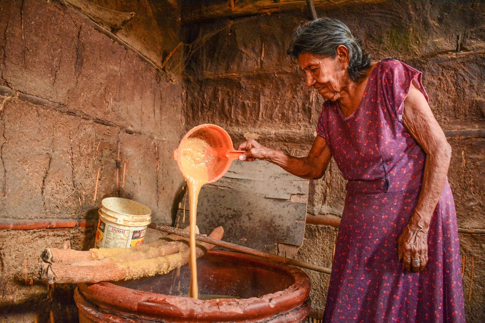 ECUADOR, un hermoso país Andino: - Chicha, bebida ancestral ecuatoriana