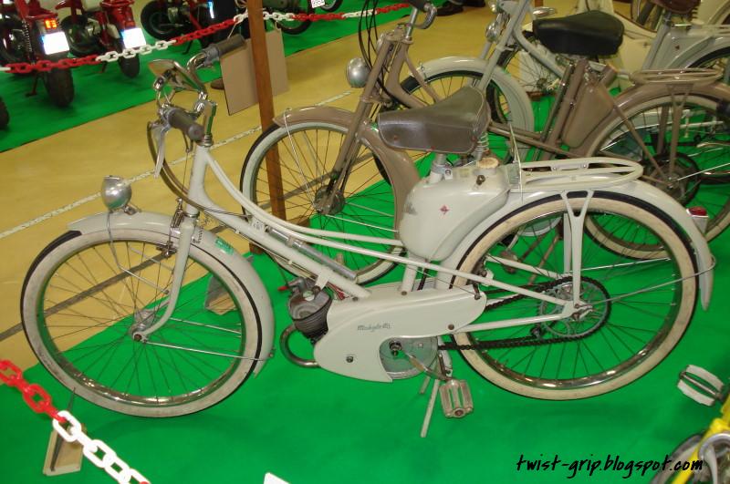 TWIST GRIP: Classic cyclo 2011