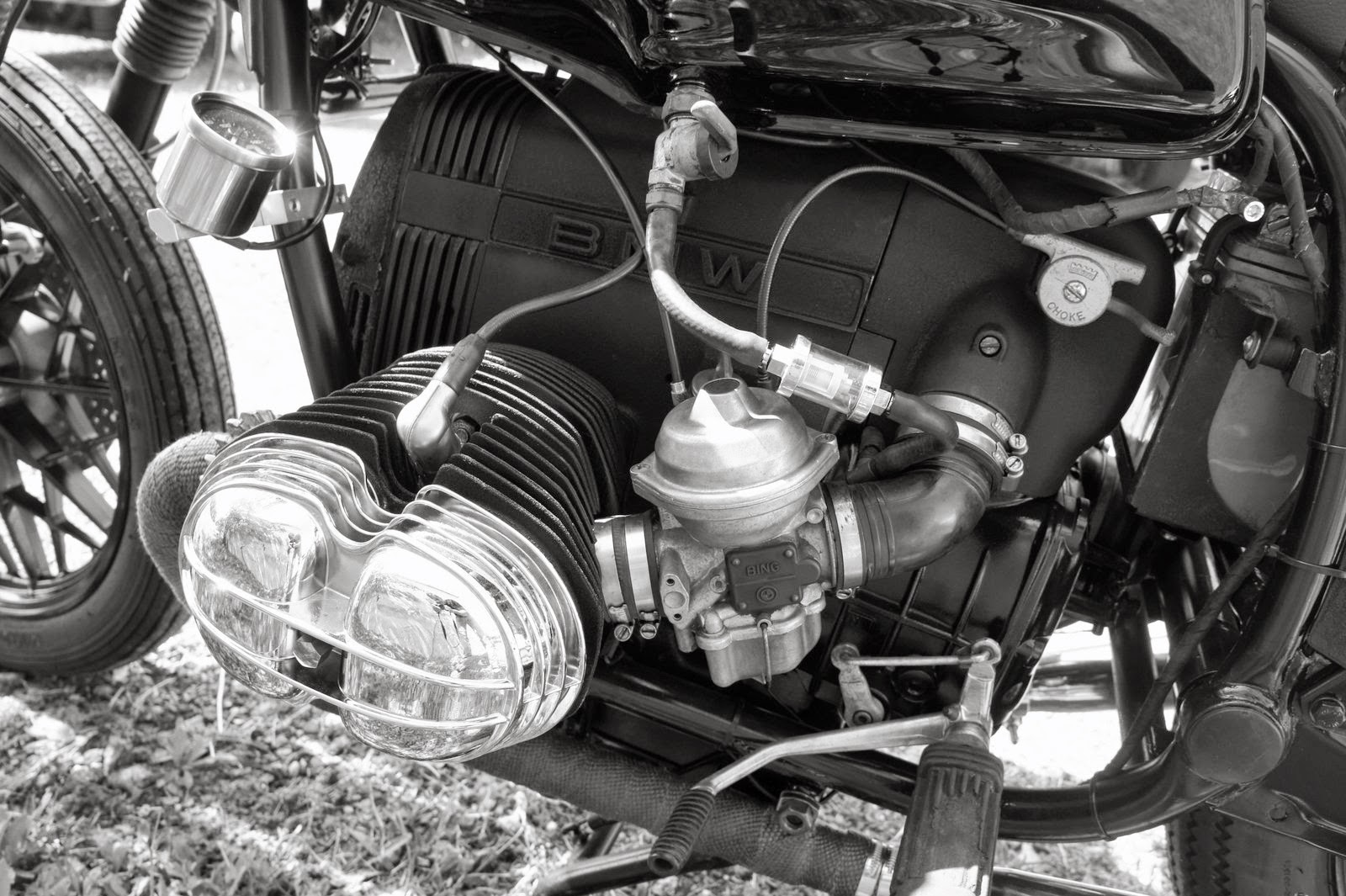 BMW r45 Caffè Classic. - RocketGarage - Cafe Racer Magazine